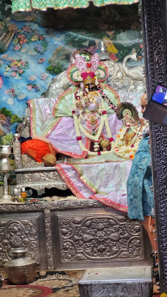 Radha Vallabh Mandir, Vrindavan - Timing, About, History, Photos